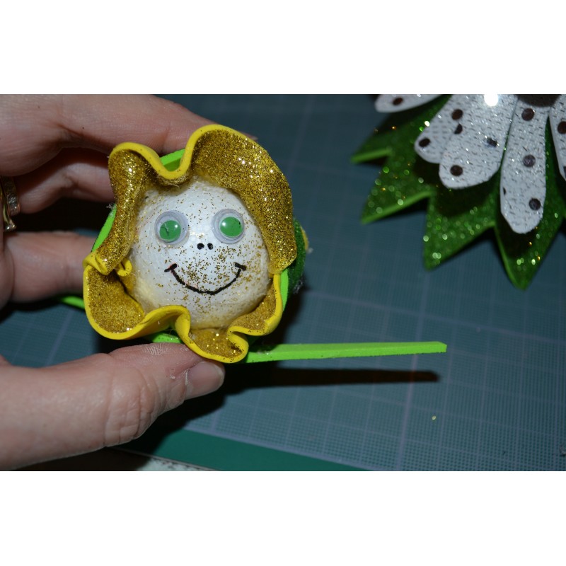 Boule polystyrène (frigolite), légère et polyvalente 5 cm de Loisirs ...