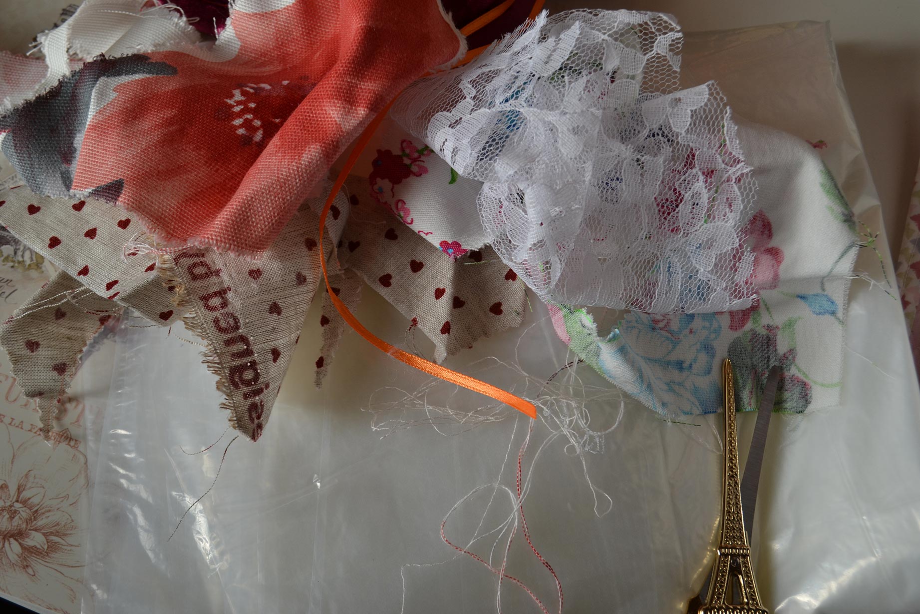 Atelier RECYCLAGE Zéro Déchet / ART TEXTILE : Réaliser avec ses chutes ...